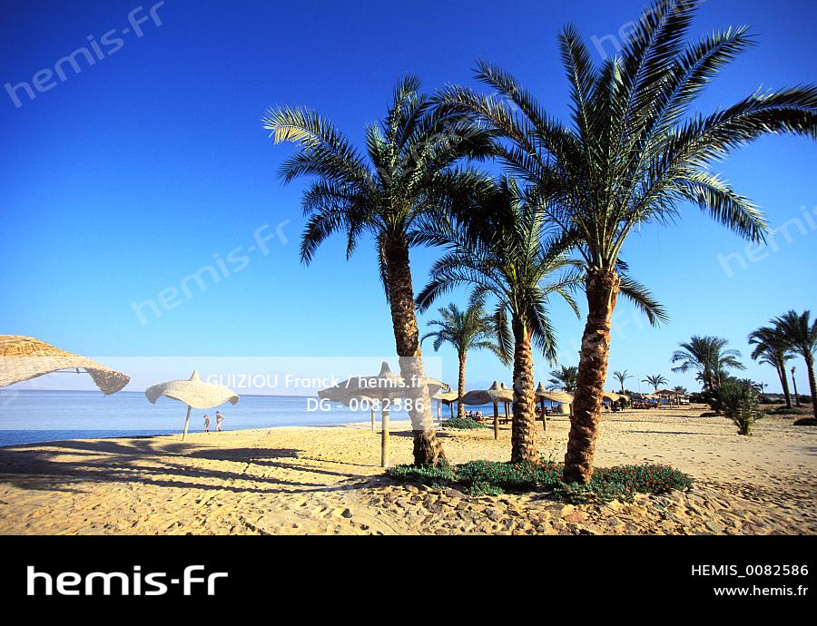 Hemis : Egypte peninsule sinai plage nuweiba petite station balneaire ...