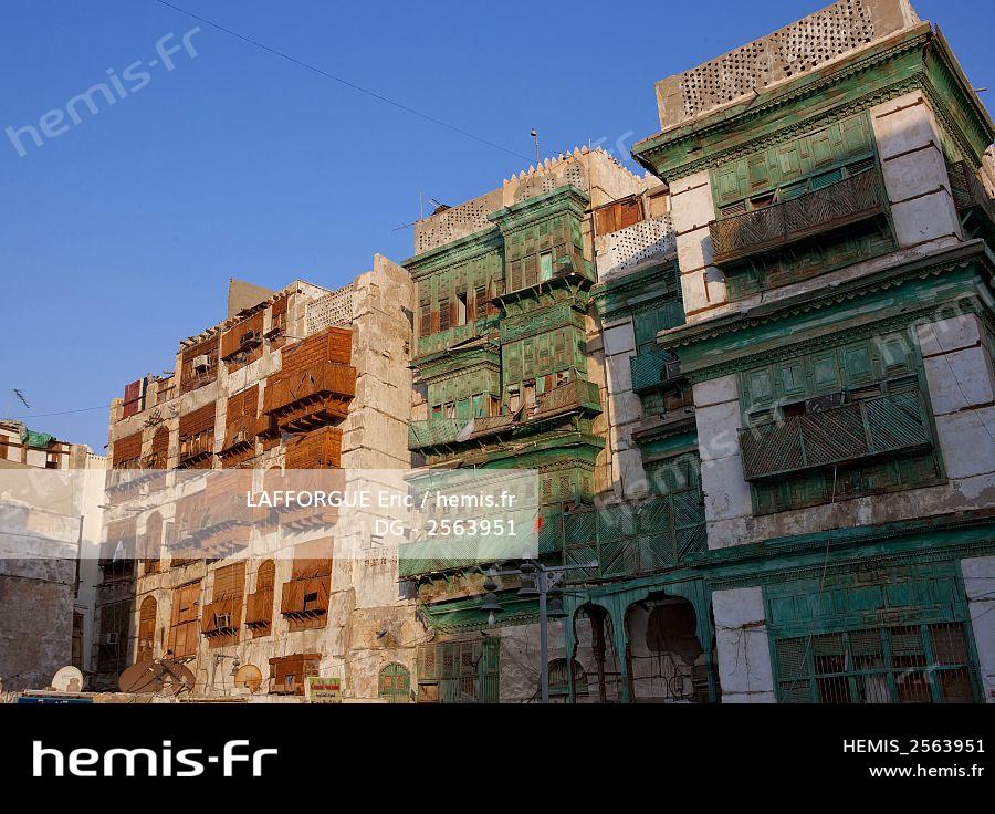Hemis : Saudi arabia mecca region jeddah moucharabieh wooden balconies ...