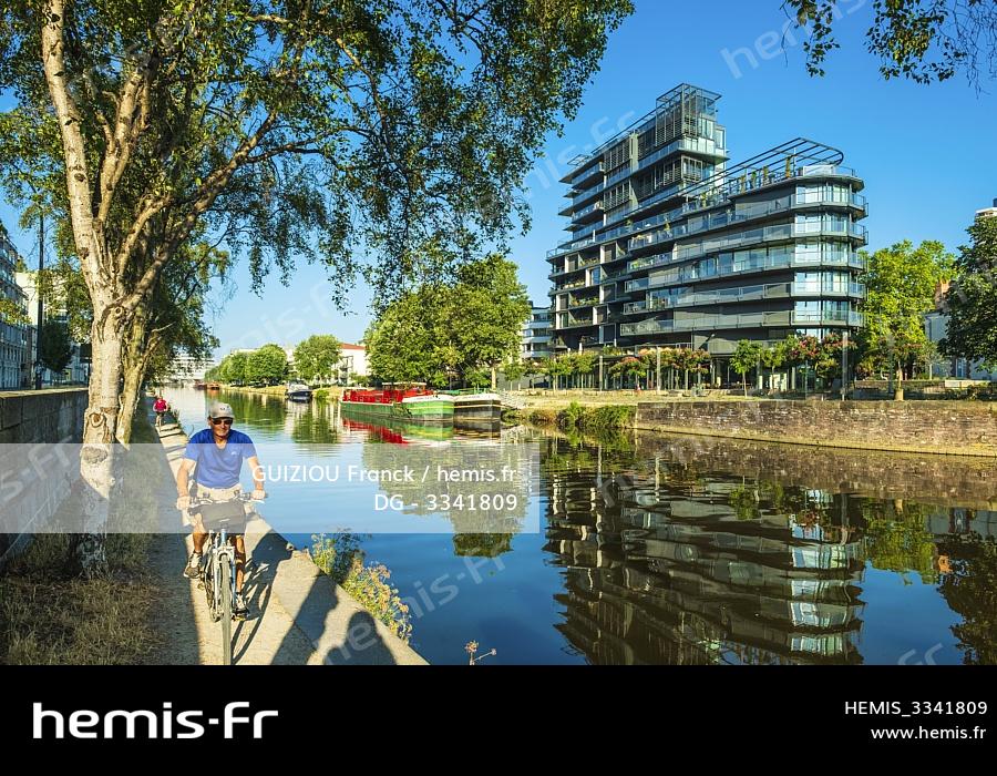 Hemis : France ille et vilaine rennes cap mail immeuble logements grand ...