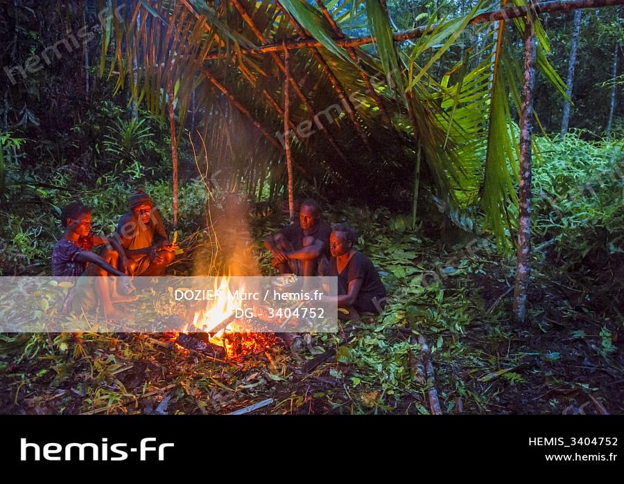 Hemis : Papouasie nouvelle guinee province southern highlands region ...