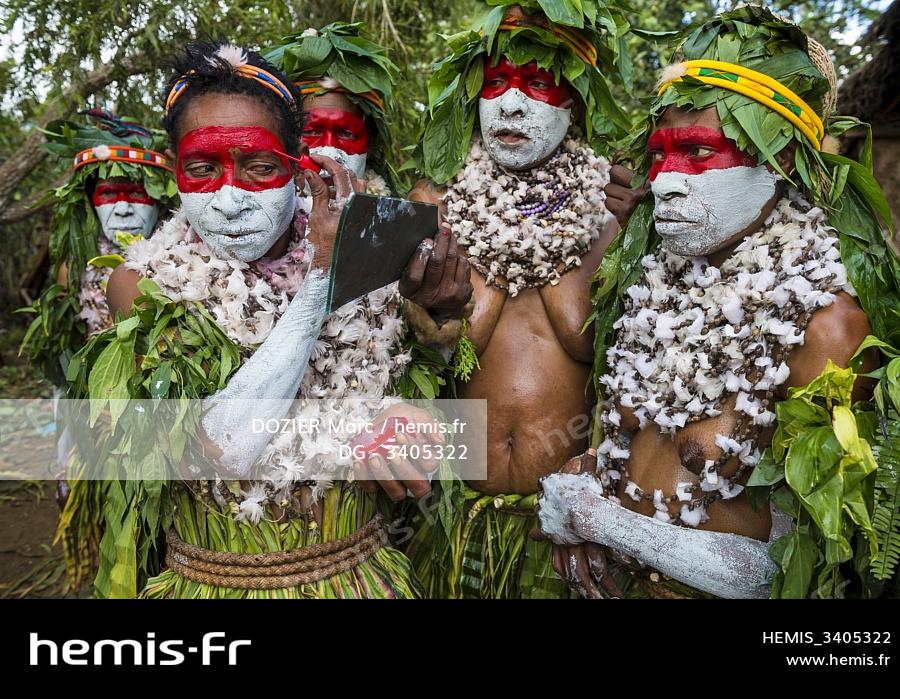 Hemis stock photo agency specialized travel, tourism, nature and ...