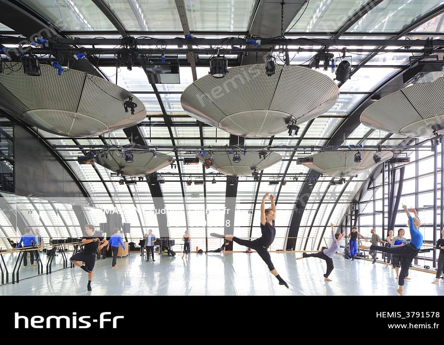 France, Rhône (69), Lyon, Opéra National, studio du ballet situé sous ...
