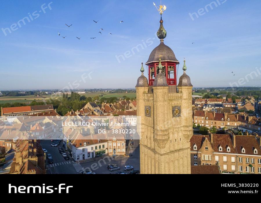 Hemis : France nord bergues beffroi bergues abrite carillon cloches ...