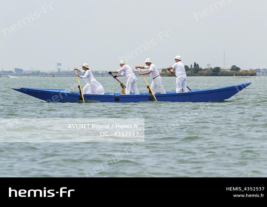 Hemis : Italie venise unesco vogalonga regate km rame regroupe environ ...